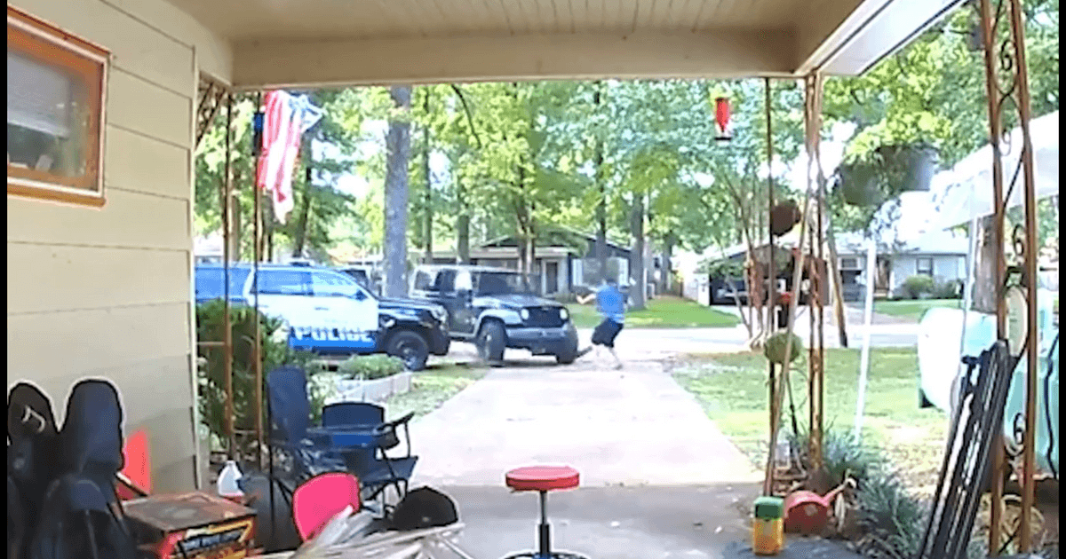 Video Man Who Struck Off Duty Decatur Officer With Car Now Charged